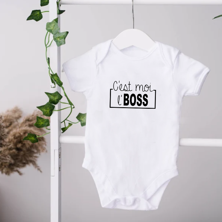 Cache-couche pour bébé - C'est moi l'boss - Encadré – Chouette Fabrique